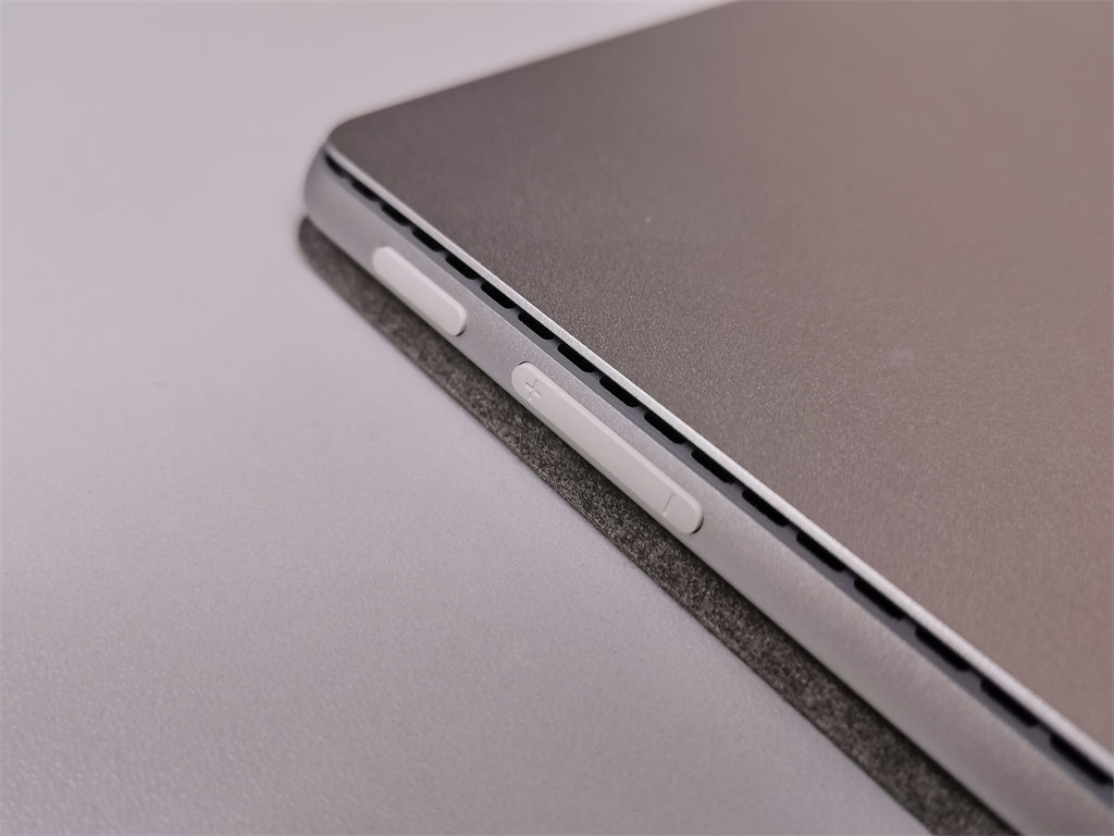 【實測】Microsoft Surface Pro 9 支援 Dolby Atmos、Vision 影音技術 | ezone