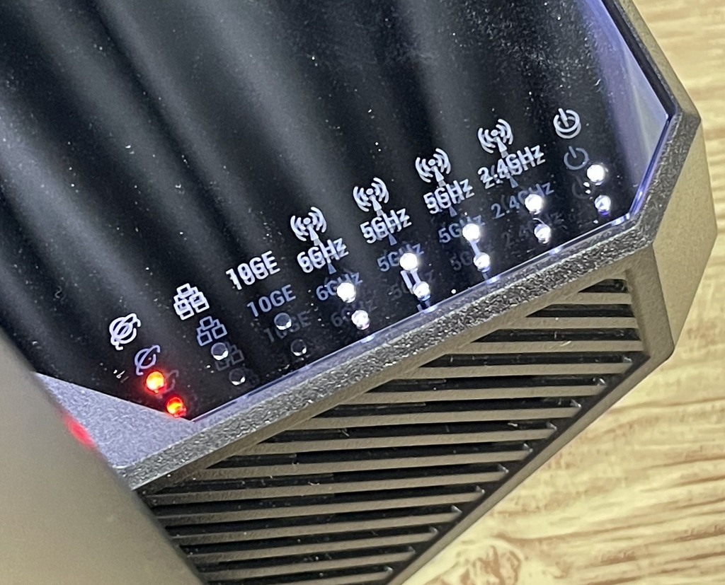【實測】ASUS ROG Rapture GT-AXE16000！Wi-Fi 6E 四頻頂級規格！ | ezone