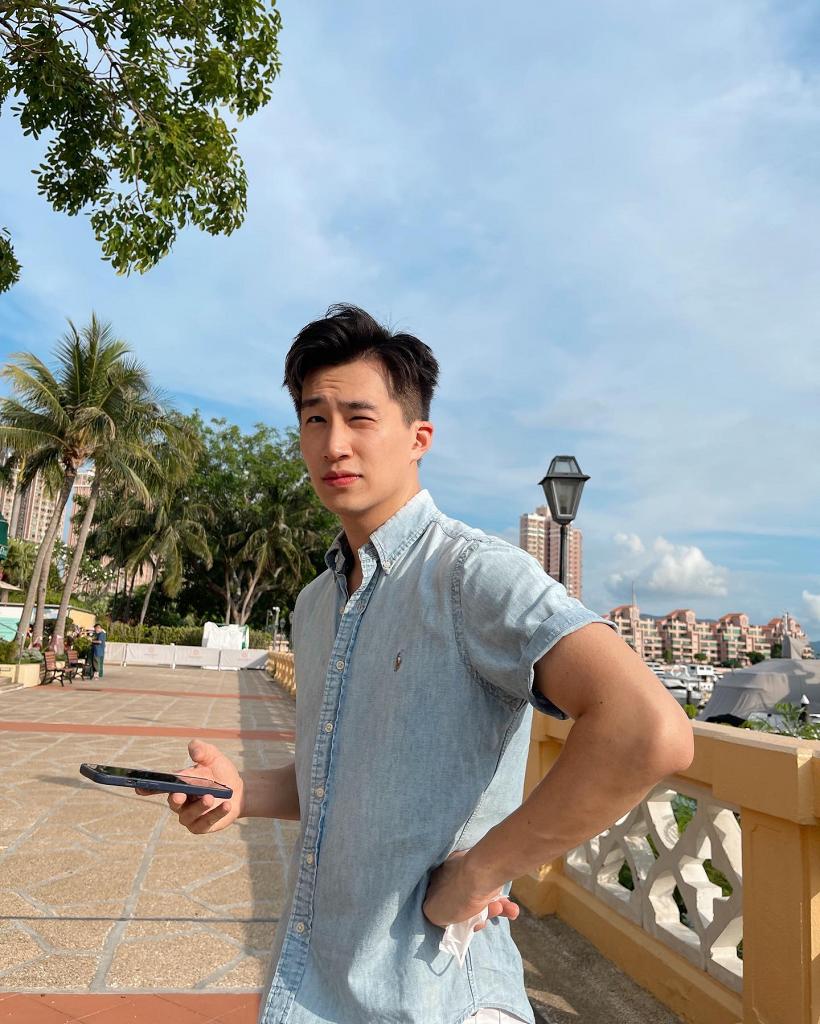 GM曾展望15歲中學舊照曝光超青澀 校草級笑容十年不變！網民：我會暗戀佢 | UHK 港生活