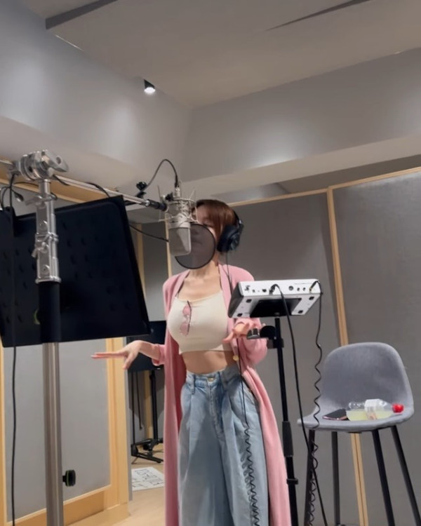 Edan林明禎台灣夜市行街被斷正？ 戀情疑曝光 網友反應兩極 | U Travel