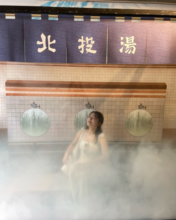 呂爵安胞妹小如豬遊台低胸裙上陣 獲網友讚有仙氣 「妹控」Edan今次點回應？ | U Travel