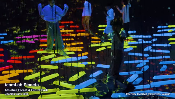 東京豐洲teamLab Planets延長至2027 新作品登場！走進水晶宇宙+光球空間 | U Travel