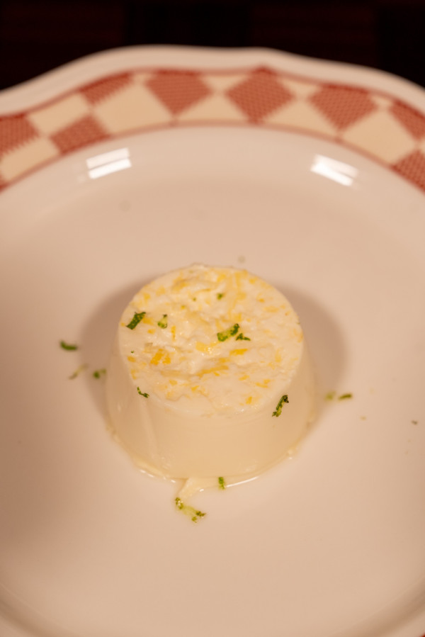 中環PMQ意大利餐廳Pasteako 復古裝潢下任食意粉！$188午餐有扒＋意粉＋甜品 | U Food