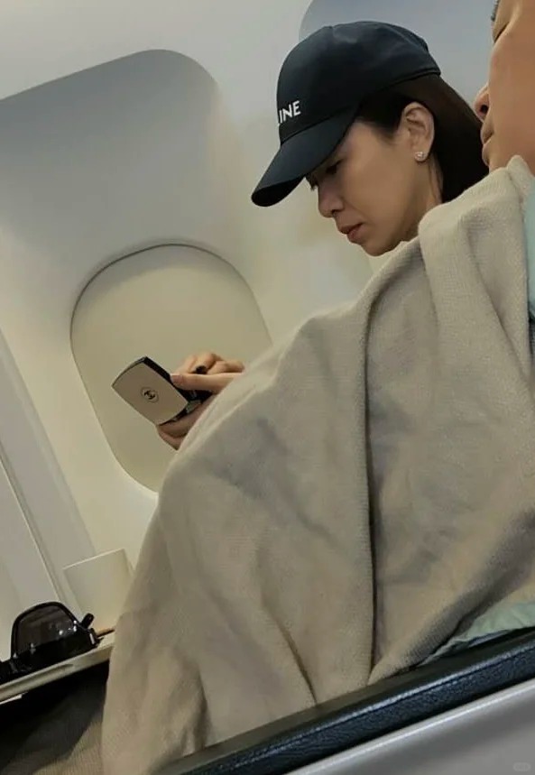 內地客搭飛機偶遇雙料影帝 竟認錯為郭富城 透露機上兩行為消磨時間 | U Travel