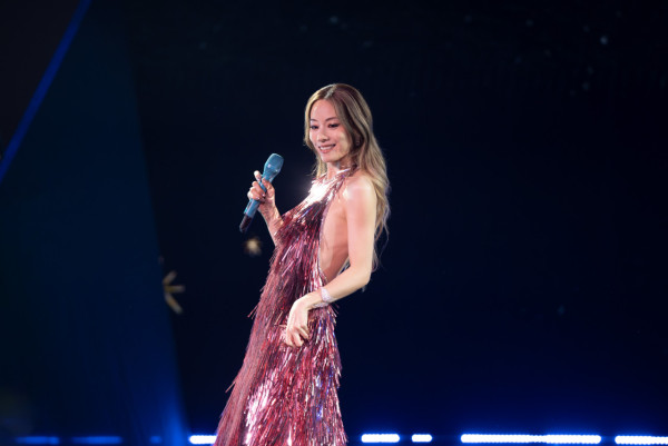 Cookies再合體｜蒲茜兒缺席Stephy演唱會 移民加拿大多年 離婚後獨力湊兩女 | U Travel