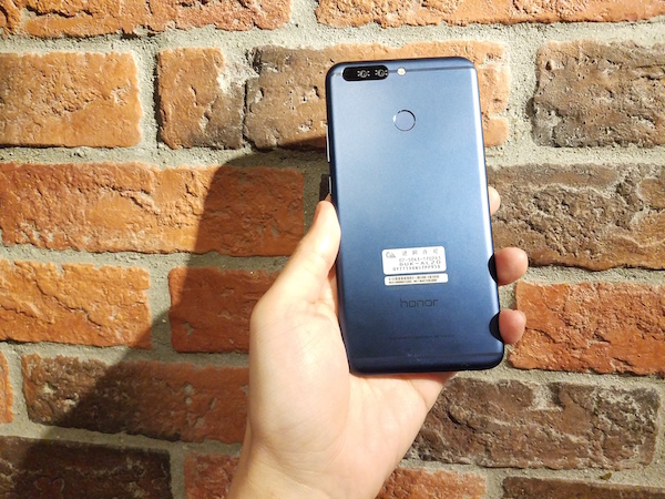 【上手試】Huawei Honor V9 國行登場 外形比 Mate 9 更讚 | ezone