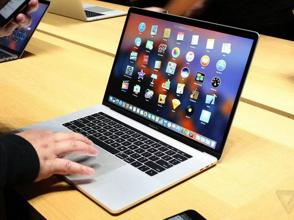 Apple ARM 架構 MacBook 曝光！ | ezone