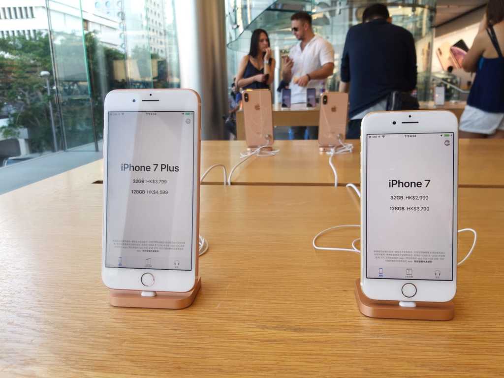 【iPhone 11 發佈】iPhone 7．iPhone 7 Plus 大劈價！專門店清貨最平 HK＄3000 有找 | ezone