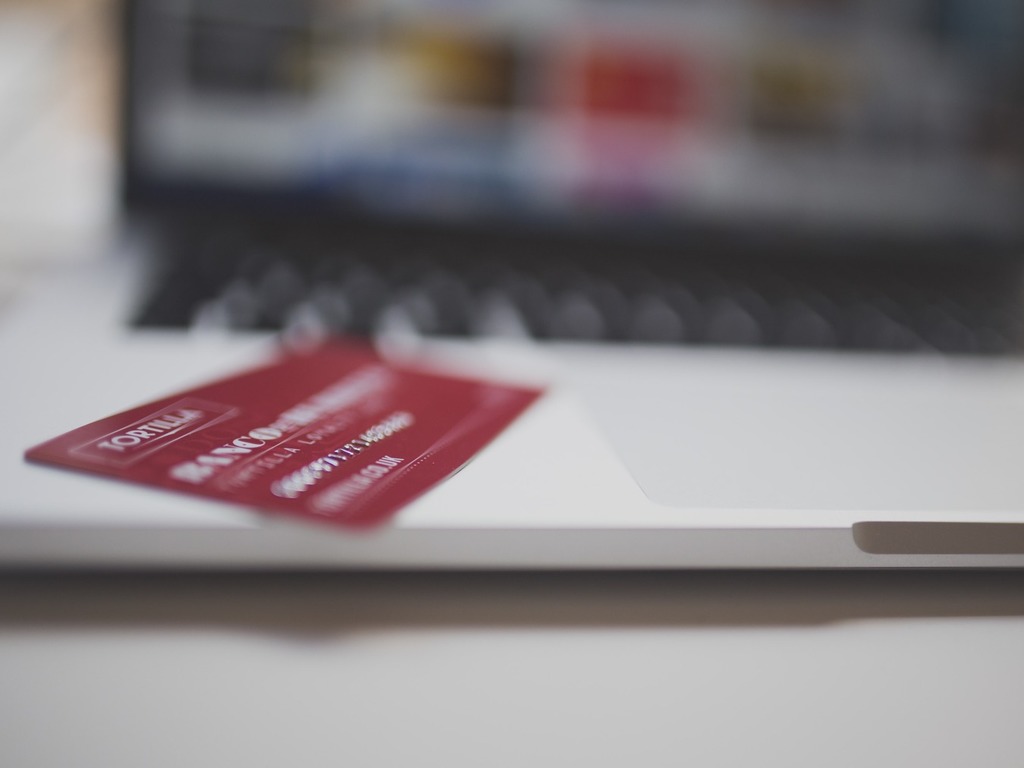 網商在香港的發展 | ezone